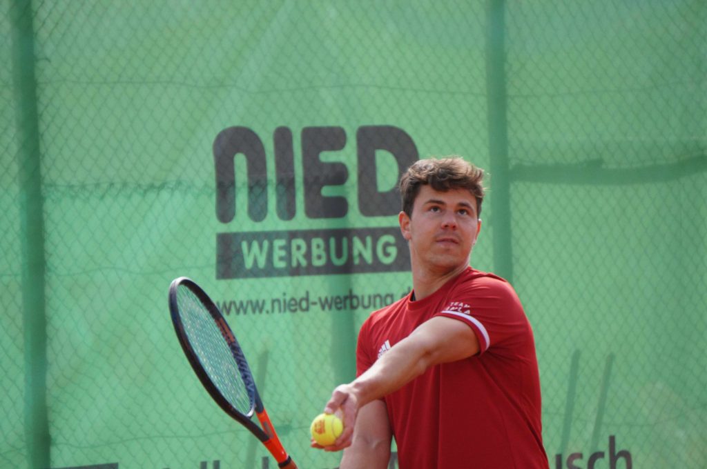 Vier deutsche Tennisprofis im Viertelfinale – Tim Handel startet durch ...